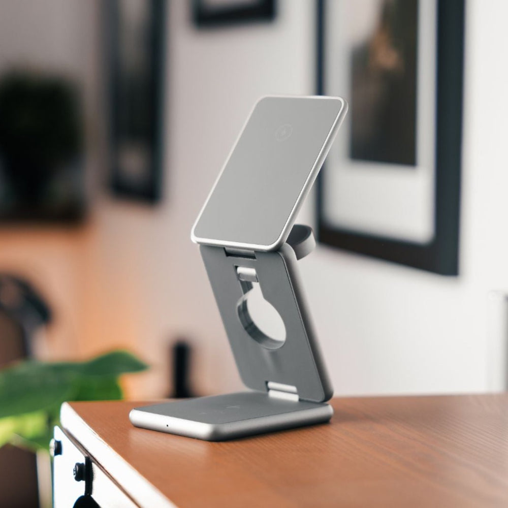 3 in 1 Magnetic Wireless Charger for Apple Devices | Charging Station ...